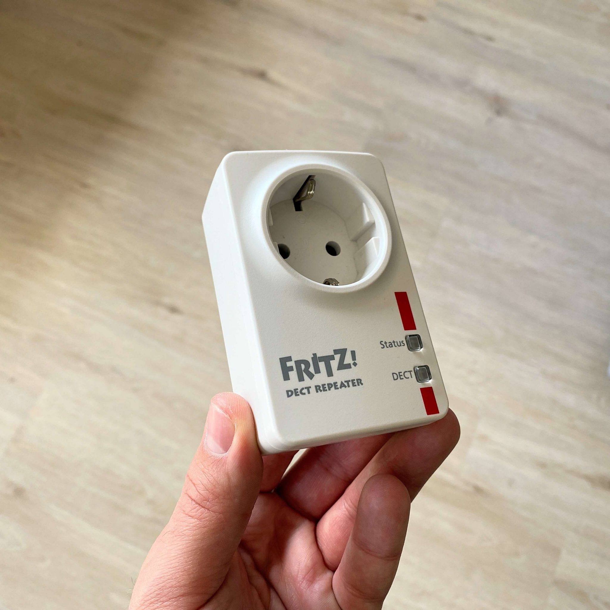 FRITZ!DECT 100 Repeater von AVM - mehr Reichweite für DECT-Telefone