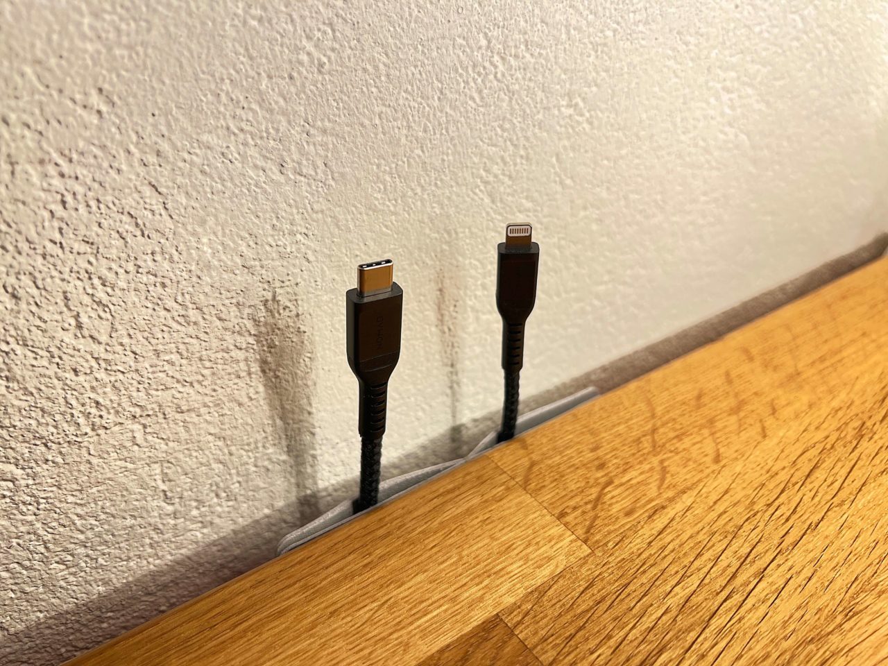 Lightning- und USB-C-Ladekabel mit Kevlar Ummantelung von Nomad - nie ...